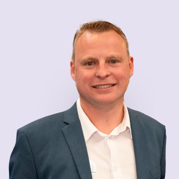 Construx • Contact